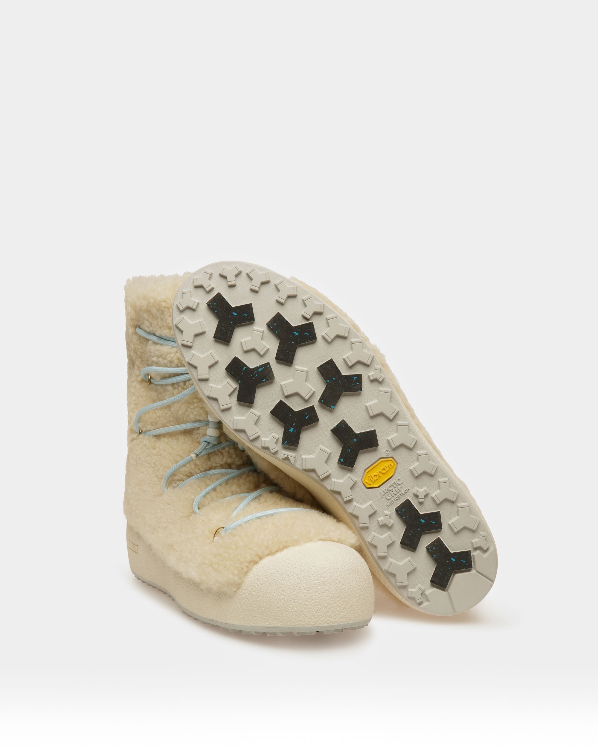 Men's Curling Collection Boot in Natural Shearling | Bally